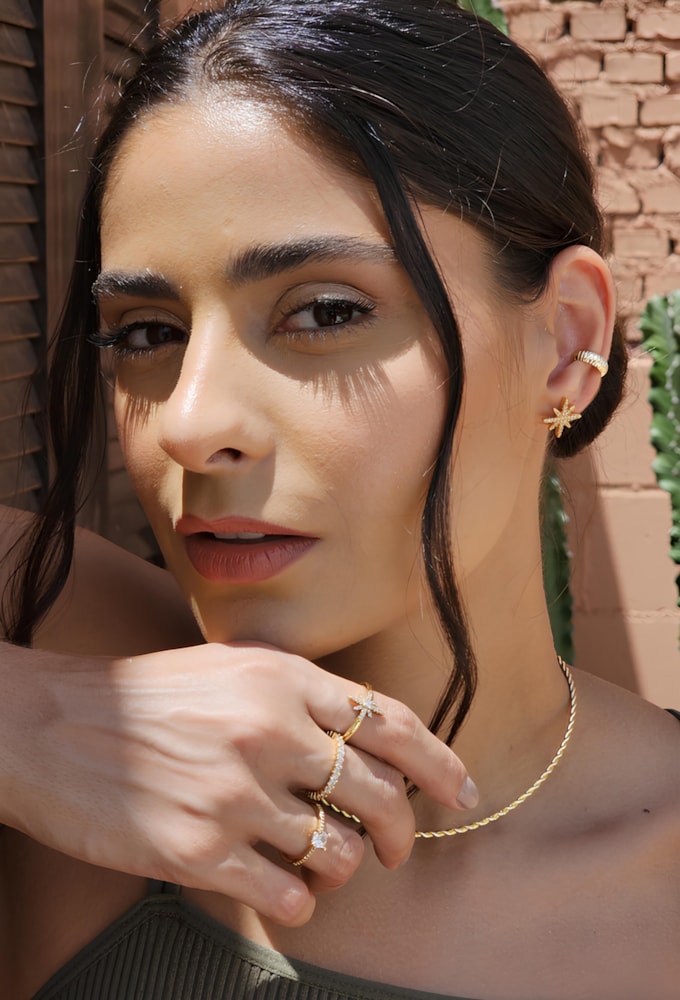 Anel solitário cravejado de zircônia cristal l Revenda Oh My Gold