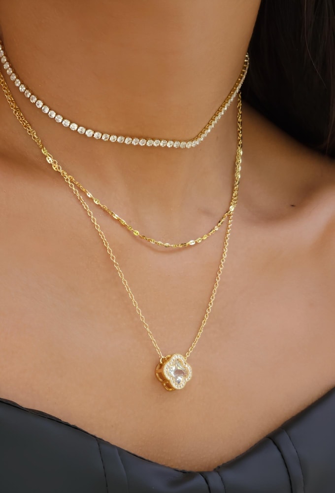 Colar de trevo com zircônia no ouro l Revenda Oh My Gold